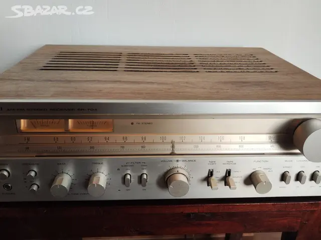 stereo receiver Hitachi SR 704 (1978) - Polanka nad Odrou - Bazar ...