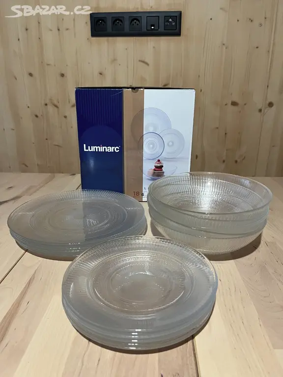 Skleněná jídelní souprava zn. Luminarc, non toxic - Rožnov pod ...