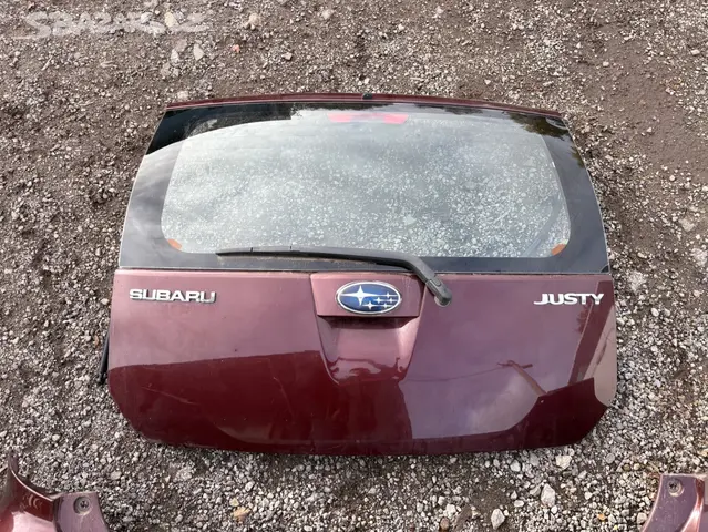 SUBARU JUSTY IV Zadní světla dveře - Prachatice - Bazar - Sbazar.cz