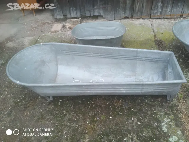 STARÁ ZINKOVANÁ VANA. - Hrochův Týnec - Bazar - Sbazar.cz