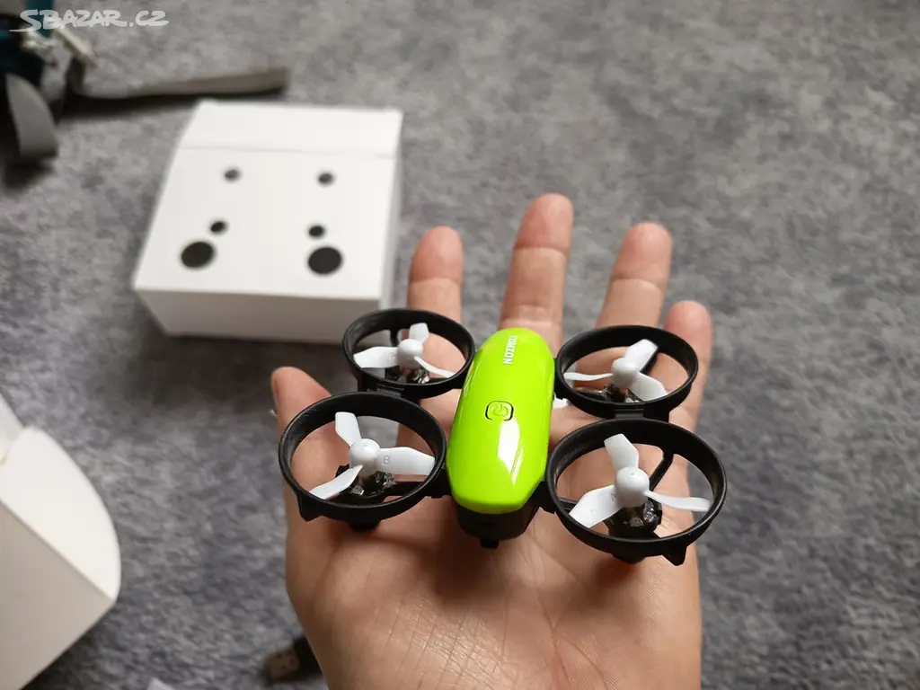 Dron pro děti Tomzon A23 - Praha - Bazar - Sbazar.cz