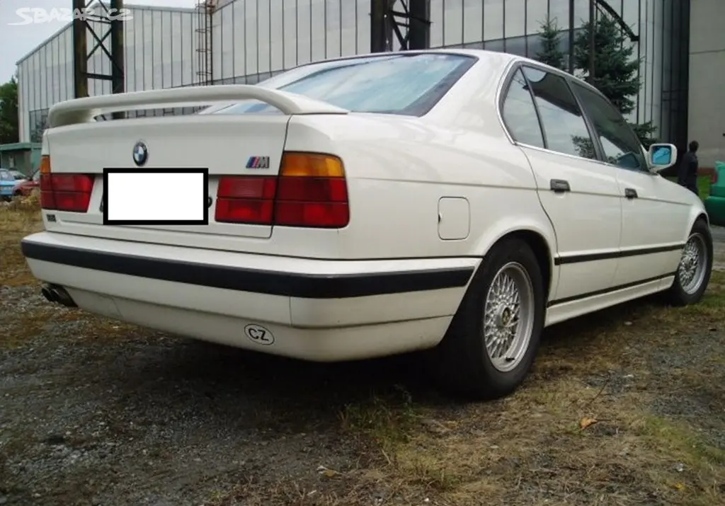 bmw 5 V e34 spoiler kridlo tuning zadni kufr - Beroun - Bazar - Sbazar.cz