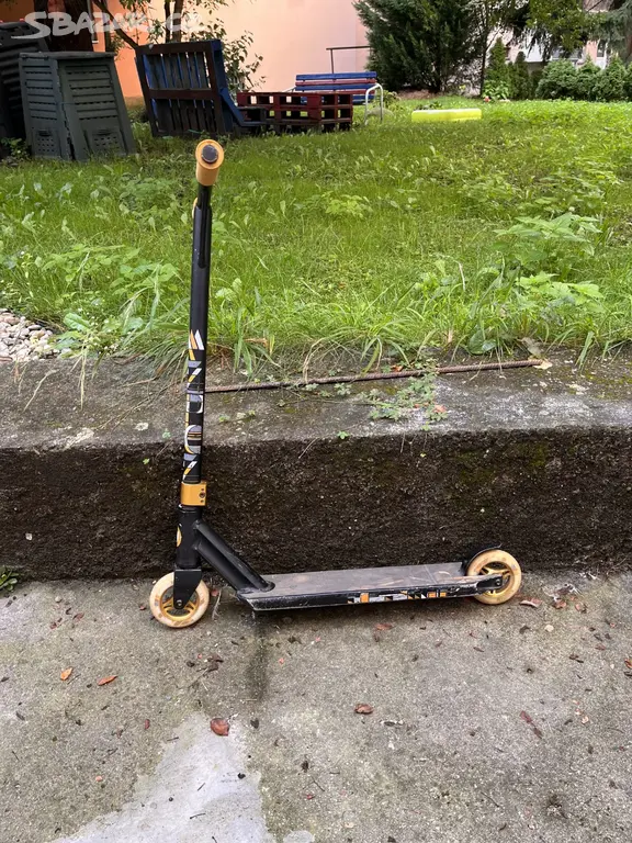 Freestyle koloběžka Blazer Pro Mosaic - Praha - Bazar - Sbazar.cz