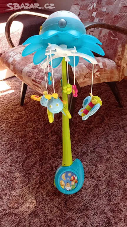 Kolotoč k postýlce s melodií a projektorem . - Branišov - Bazar - Sbazar.cz