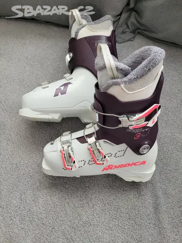 Dětské/dívčí lyžáky Nordica Speedmachine J3 23 - Praha 10 - Bazar - Sbazar.cz