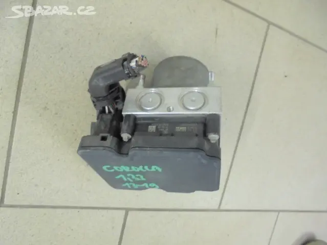 Toyota corolla modul abs 13-18 - Mošnov - Bazar - Sbazar.cz
