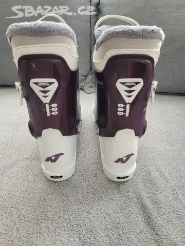 Dětské/dívčí lyžáky Nordica Speedmachine J3 23 - Praha 10 - Bazar - Sbazar.cz