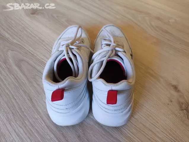 Dámské tenisky FILA. Vel. 36 - Hranice - Bazar - Sbazar.cz