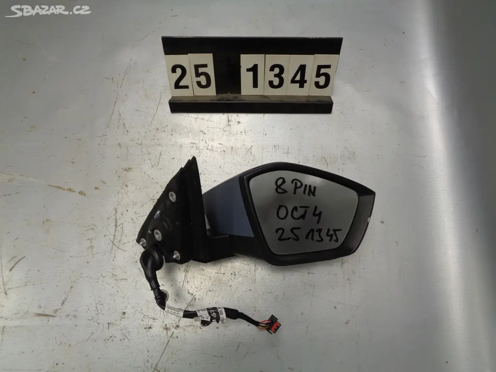 pravé zpětné zrcátko Škoda Octavia 4 5E3 857 538 F - Hradec Králové ...