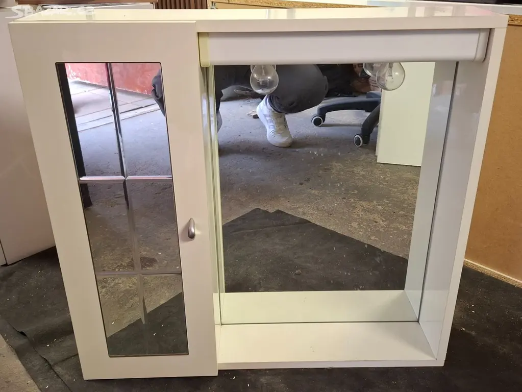 Koupelnová skříňka - Lázně Toušeň - Bazar - Sbazar.cz