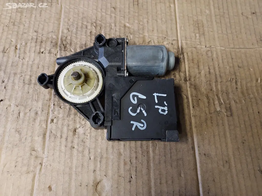 motorek stahování okna VW 1K0 959 793G - Blatná - Bazar - Sbazar.cz