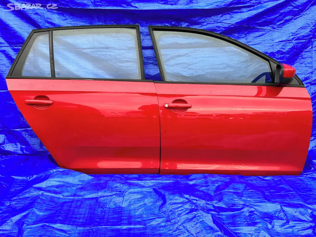 Dveře Škoda Rapid kombi spaceback - Uherské Hradiště - Bazar - Sbazar.cz