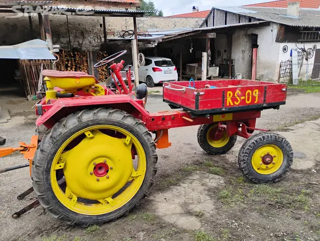 Traktor RS-09 - Týnec nad Sázavou, Pecerady - Bazar - Sbazar.cz