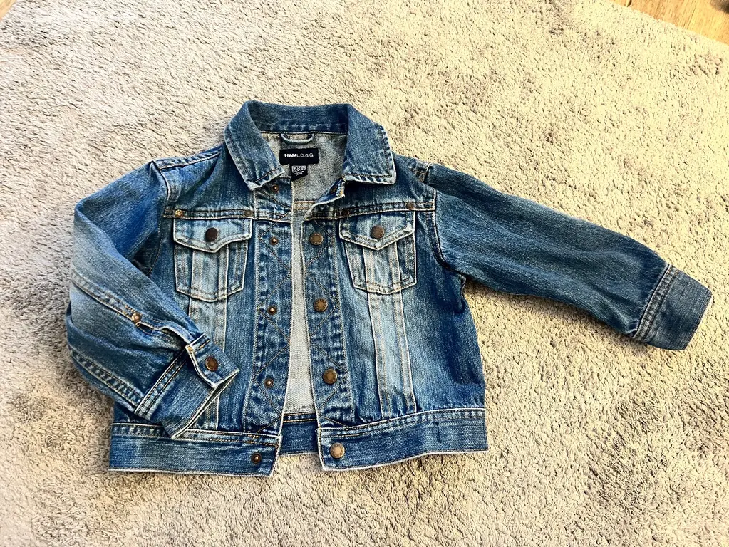 Džínová bundička H&M 104 - Brno, Žabovřesky - Bazar - Sbazar.cz