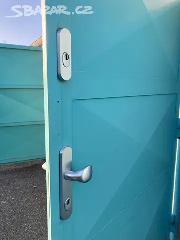Pronájem garáž Plzeň-Doubravka - Plzeň, Doubravka - Bazar - Sbazar.cz