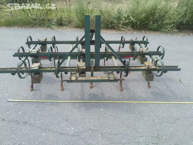 Kultivátor - Bouzov - Bazar - Sbazar.cz
