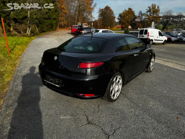 Alfa Romeo GT 2.0 JTS (2007) - Vodňany - Bazar - Sbazar.cz