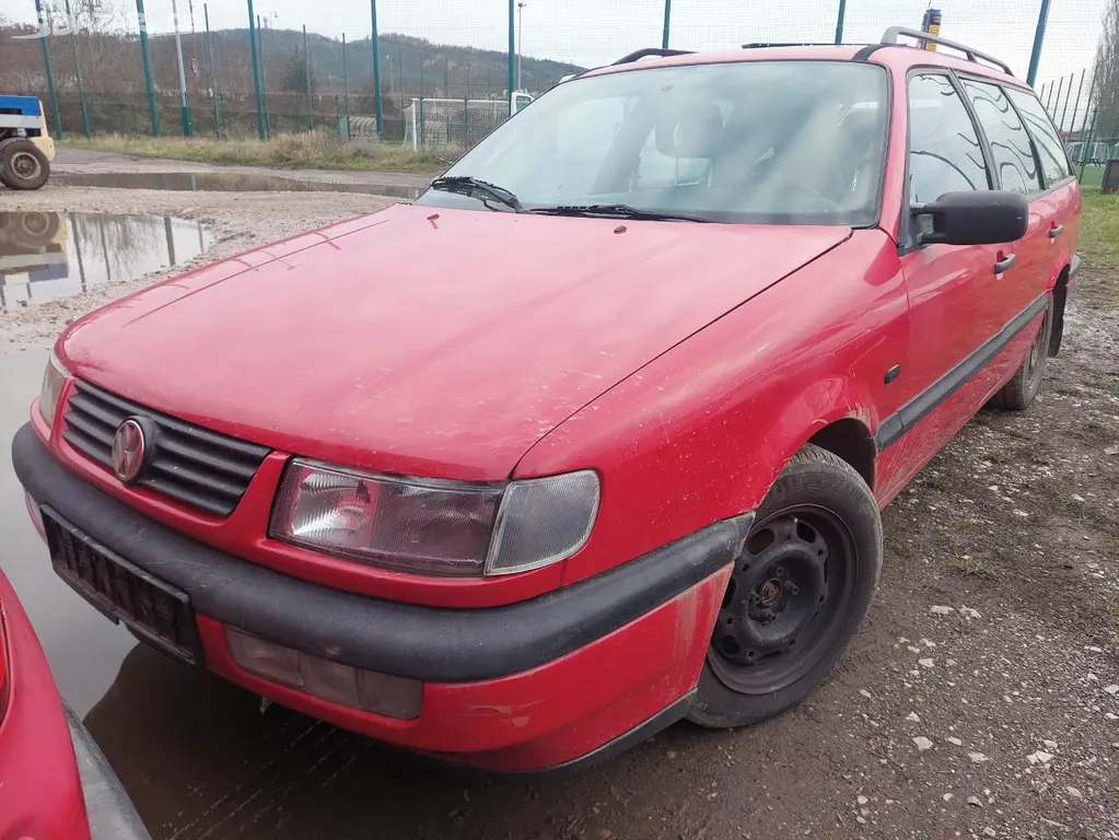 Volkswagen Passat B4 combi - Tišnov - Bazar - Sbazar.cz