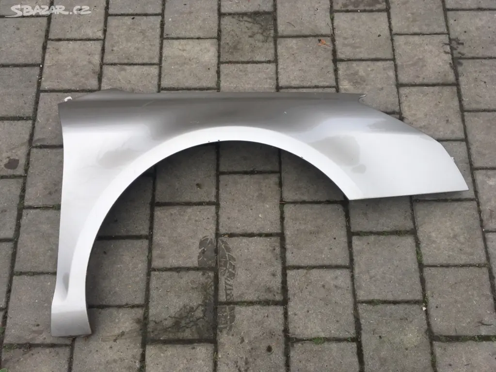 Pravý přední blatník Citroen C5 III barva KCH - Holešov - Bazar - Sbazar.cz