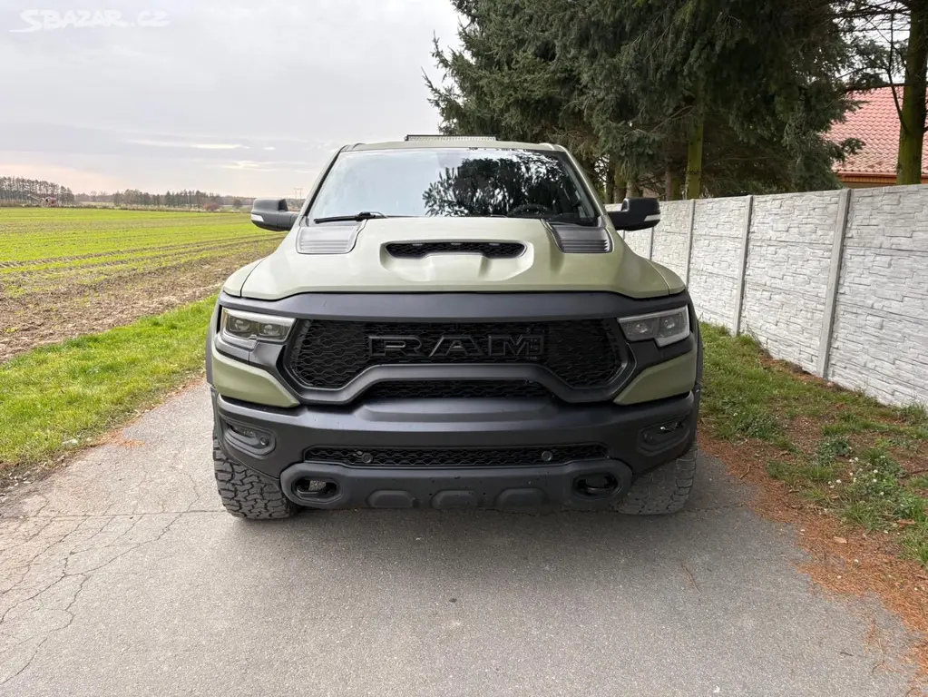 RAM 1500 5.7 hemi TRX body Kit - Broumov, Velká Ves - Bazar - Sbazar.cz