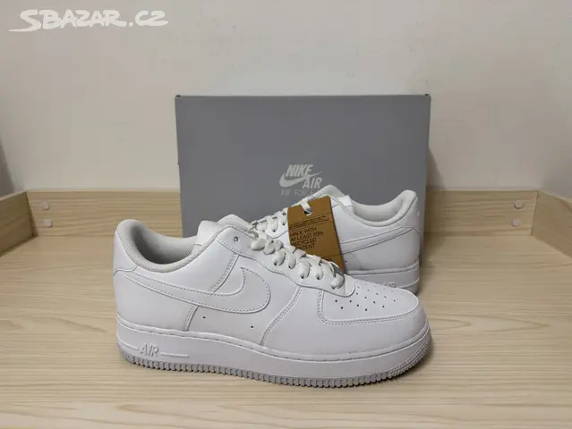Nike Air Force 1 '07 NN Triple White vel.43/28cm - Praha 4 - Bazar ...