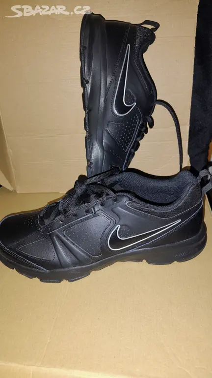 Tenisky Nike 44,5 - Praha - Bazar - Sbazar.cz