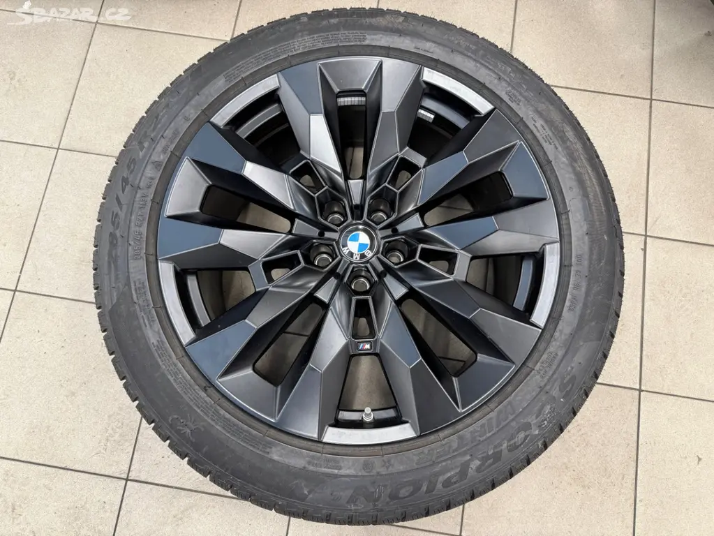 Zimní sada kol BMW XM - Liberec - Bazar - Sbazar.cz