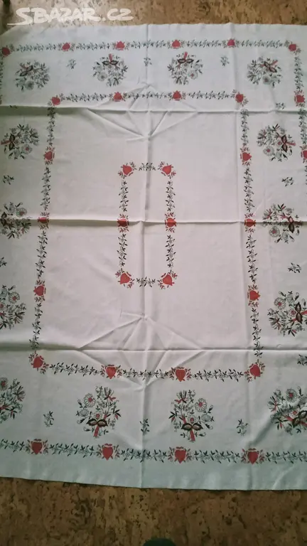 retro ubrus 104 x 132cm - Praha 4 - Bazar - Sbazar.cz