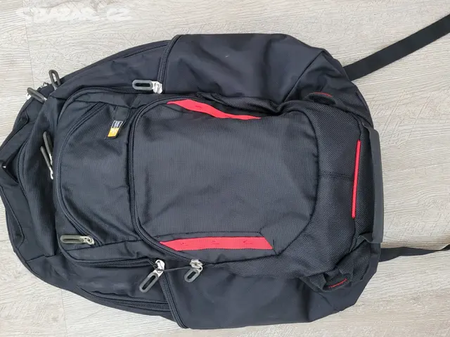 Batoh Case logic evolution deluxe - Chuchelná - Bazar - Sbazar.cz