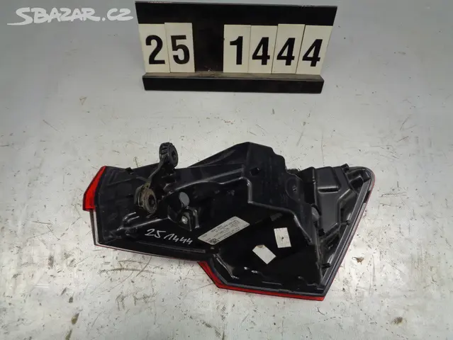 levé zadní světlo Škoda Octavia IV 5E3 945 207 - Hradec Králové - Bazar ...