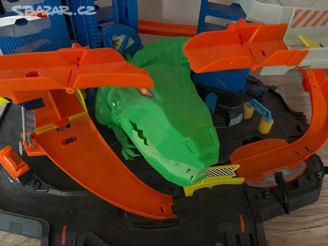 Autodraha Hot Wheels - Slaný - Bazar - Sbazar.cz