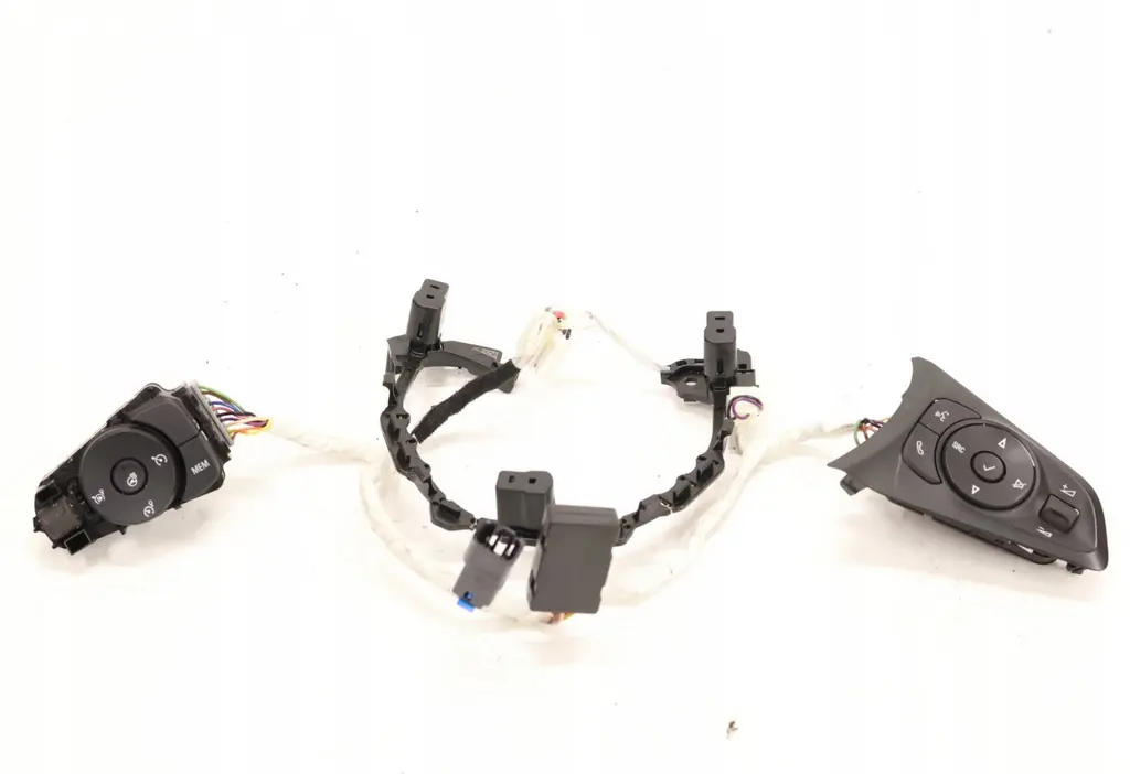 Opel Corsa F multifunkce do volantu 39172789 - Litoměřice - Bazar ...