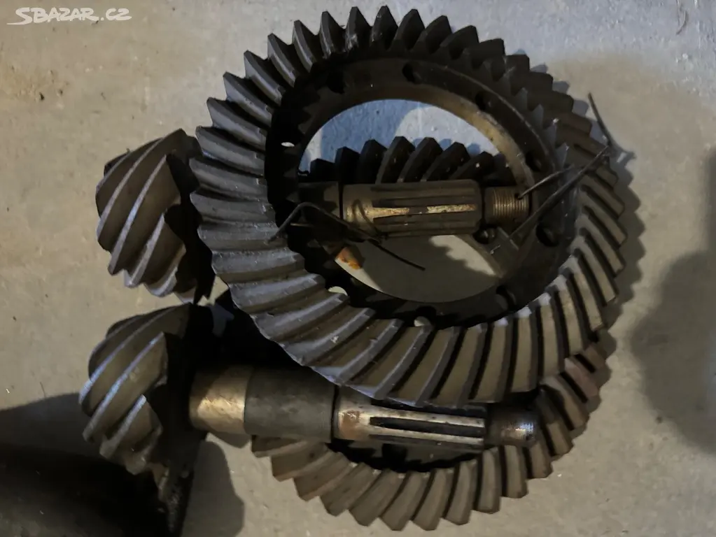 Volha Gaz 24, nové díly diferenciálu originál - Olomouc, Hodolany ...