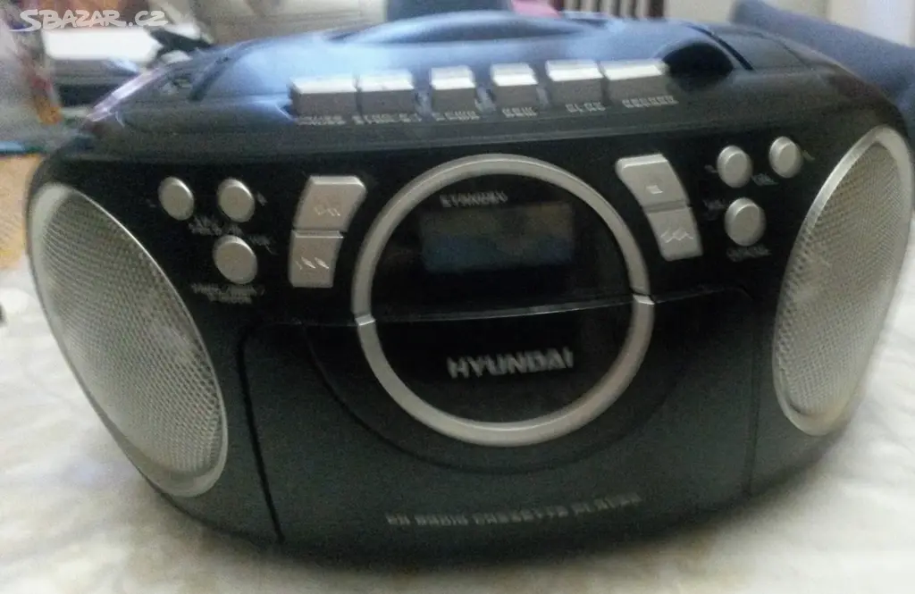 2 magnetofony Hyundai s CD přehrávačem - Brno-město - Bazar - Sbazar.cz
