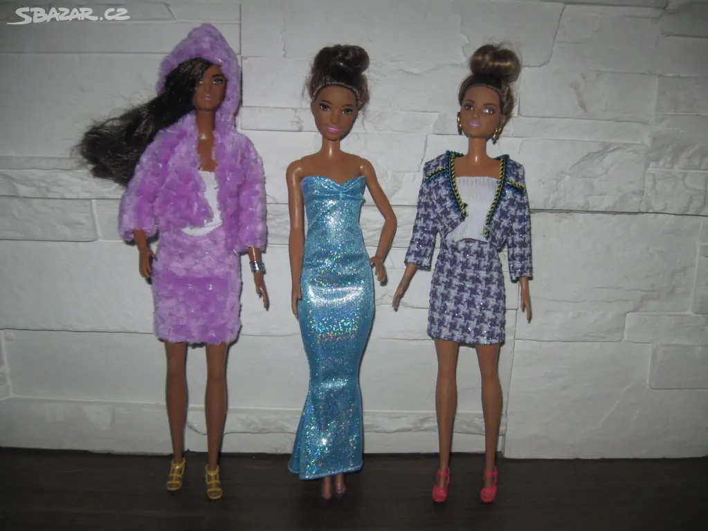 A sada 3ks oblečení na Barbie + 1 boty zdarma - Brno-město - Bazar ...