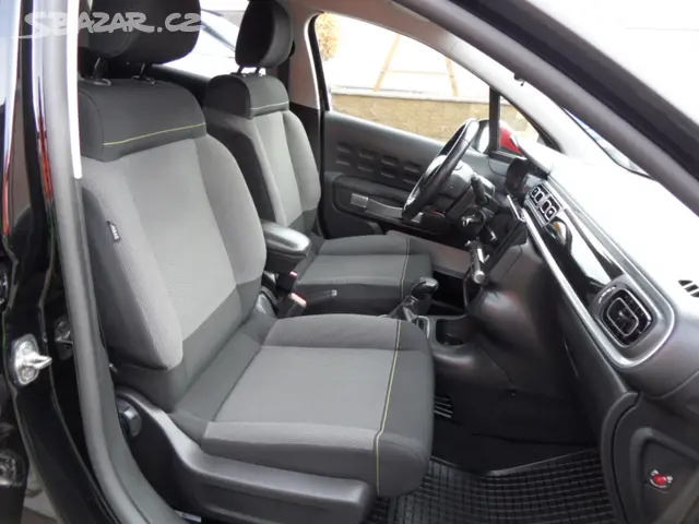 Citroen C3 1.2 PureTech,1.maj,zak. v ČR, 88000km - Kolín - Bazar ...