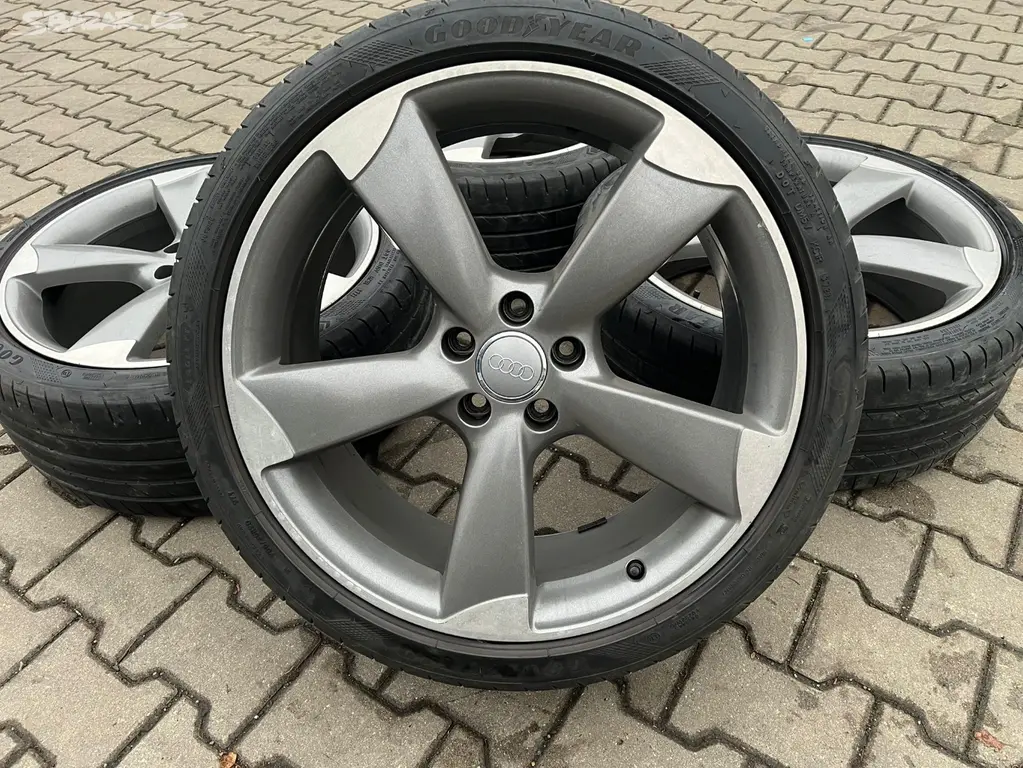 Audi A6 4G0, kola 20" letní - Praha - Bazar - Sbazar.cz