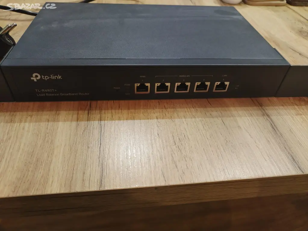 Lan router TP-Link TL-R480T+ - Kamenné Žehrovice - Bazar - Sbazar.cz