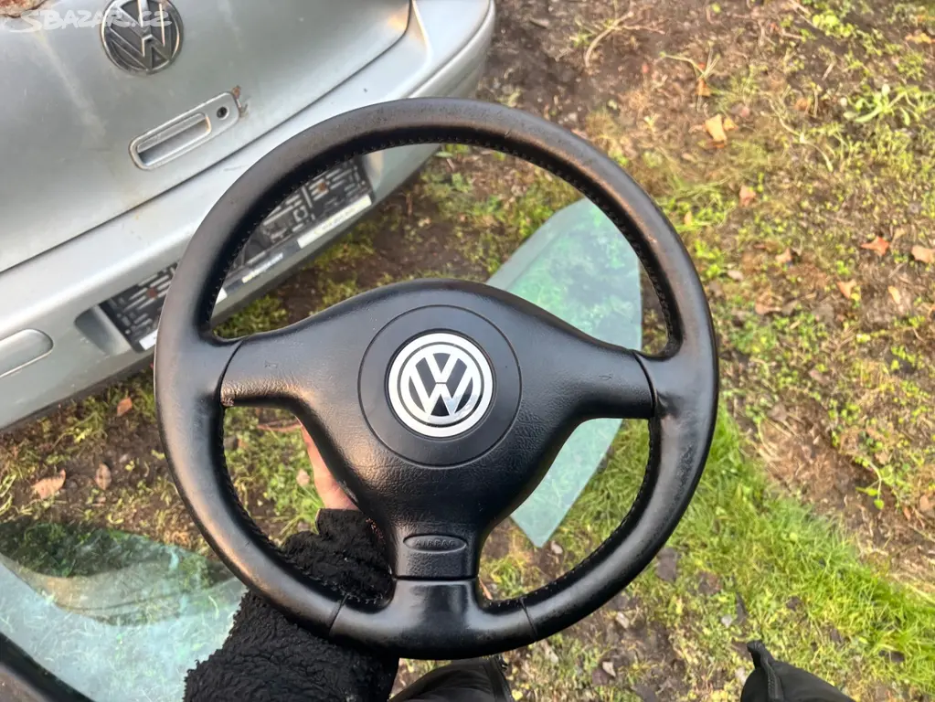 Tříramenný volant golf 4, Octavia 1, audi a3, Seat - Chrast - Bazar ...