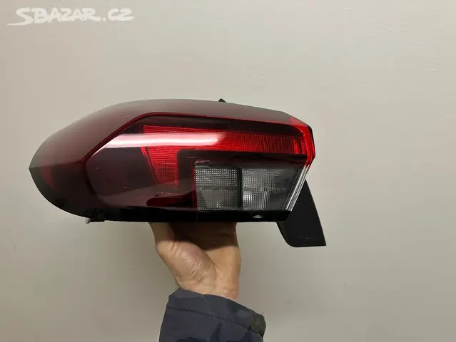 Opel Corsa F zadní světlo - Praha - Bazar - Sbazar.cz