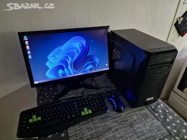 Počítač s lcd ssd Win 11 na filmy internet atd - Veselí nad Moravou ...