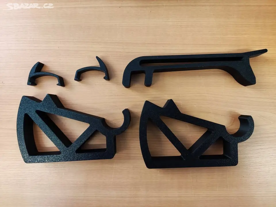 Thule polohování nožiček a do úplného sedu - Brno, Brno-město - Bazar ...