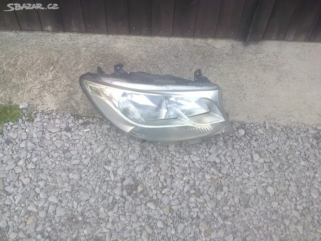mercedes sprinter W907, 907, pravé přední světlo, - Beroun - Bazar ...