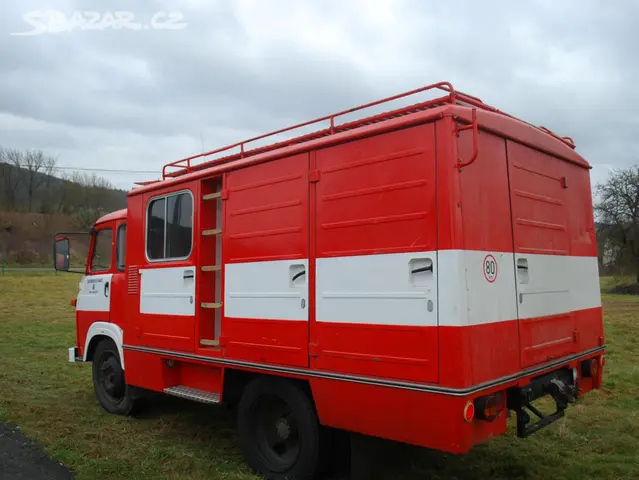 Avia - hasičská skříňová nástavba - Dolní Lukavice - Bazar - Sbazar.cz