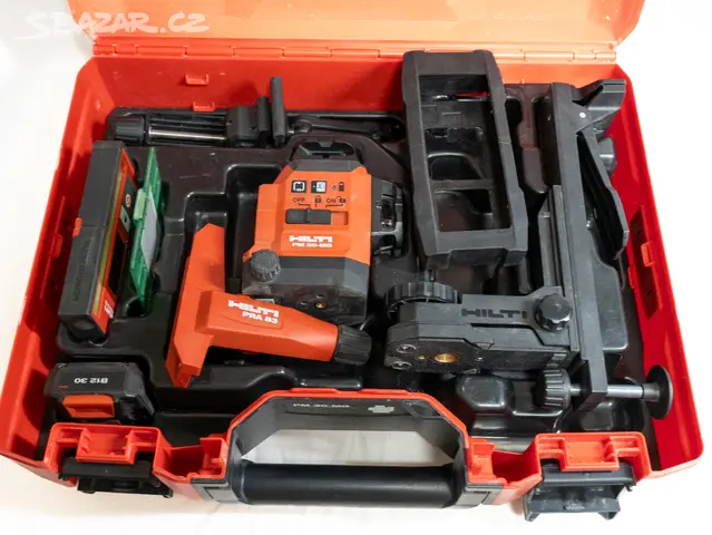 Hilti PM 30-MG profesionální křížový laser - Přerov - Bazar - Sbazar.cz