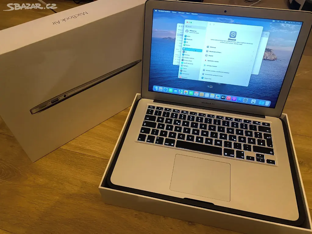 MacBook Air 13 2017 - Domažlice, Město - Bazar - Sbazar.cz