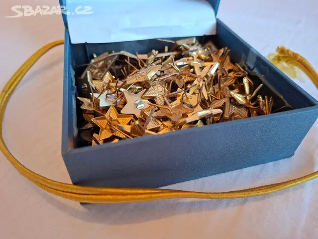 Vojenské insignie ČSLA velký sběratelský lot - Praha - Bazar - Sbazar.cz