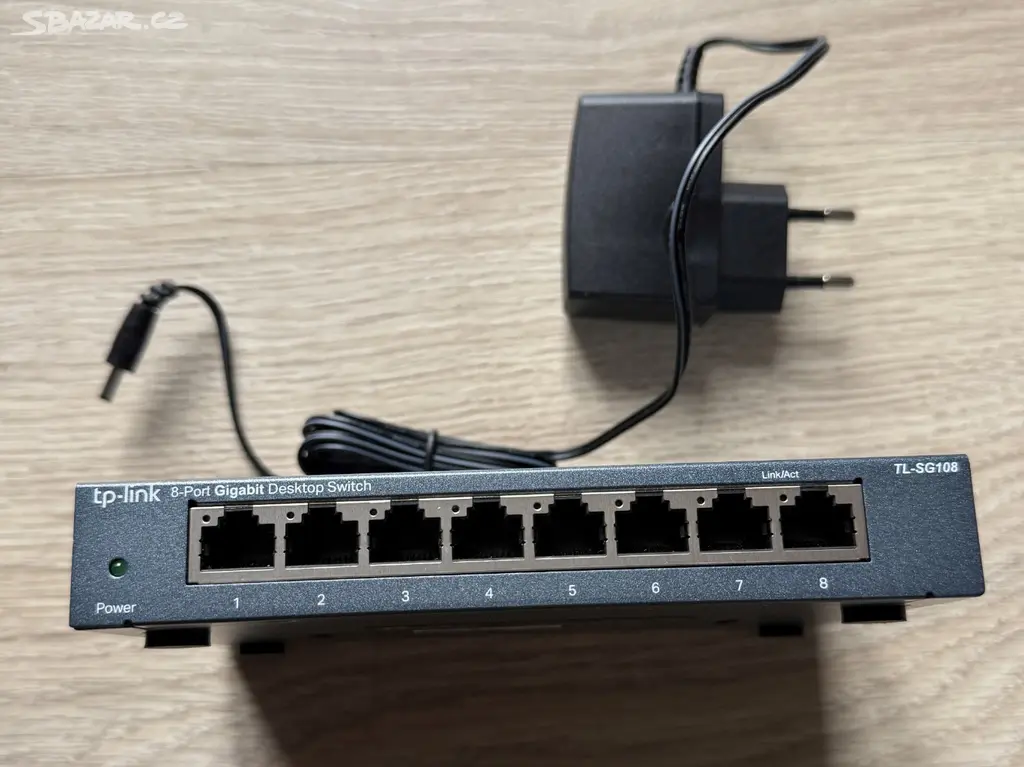 8-portový Gigabit Switch TP-Link TL-SG108 (Kov) - Praha - Bazar - Sbazar.cz