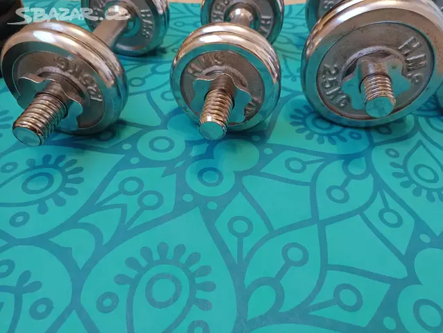 Jednoruční činky (4 ks) a kotouče (30 kg) - Brno - Bazar - Sbazar.cz