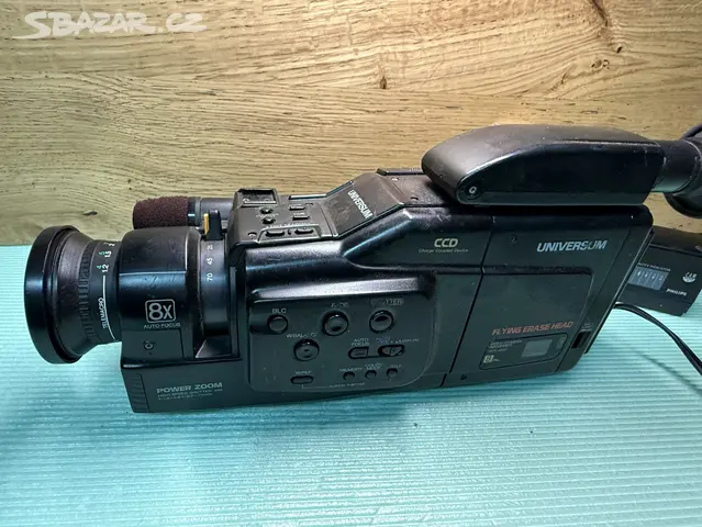 Videokamera VHS C Universum - Kojetín - Bazar - Sbazar.cz